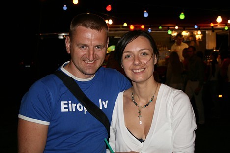 Aivars Mackevičs (Travelnews.lv direktors) un Kitija Gitendorfa ...